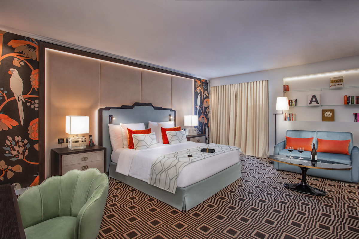 Book Hotel Bristol Geneva Switzerland - Magic Switzerland