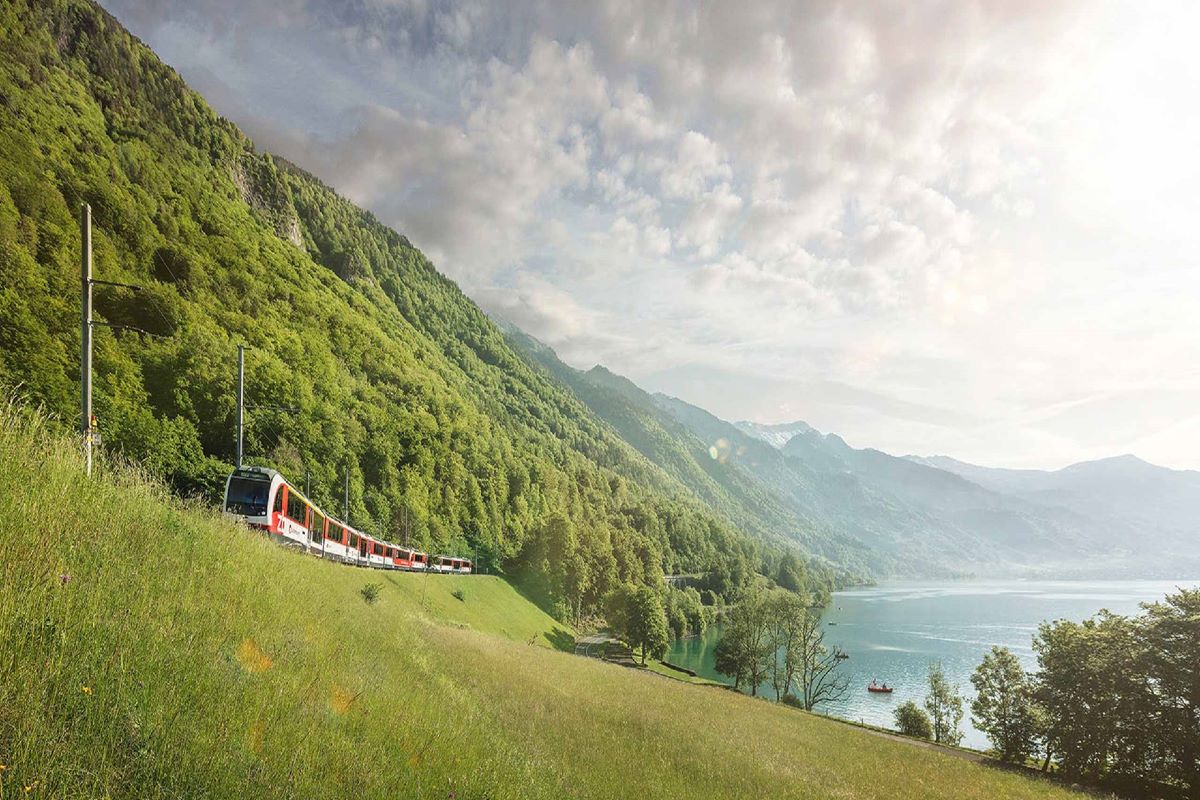 Luzern-Interlaken Express Train Switzerland - Magic Switzerland