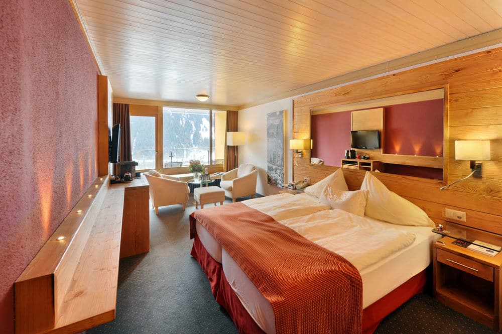 Book Hotel Eiger Grindelwald Switzerland - Magic Switzerland
