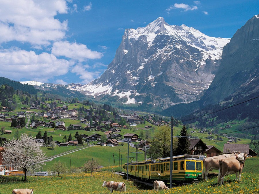 Book Hotel Derby Grindelwald Switzerland - Magic Switzerland