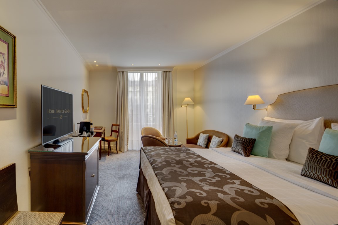 Book Hotel Bristol Geneva Switzerland - Magic Switzerland